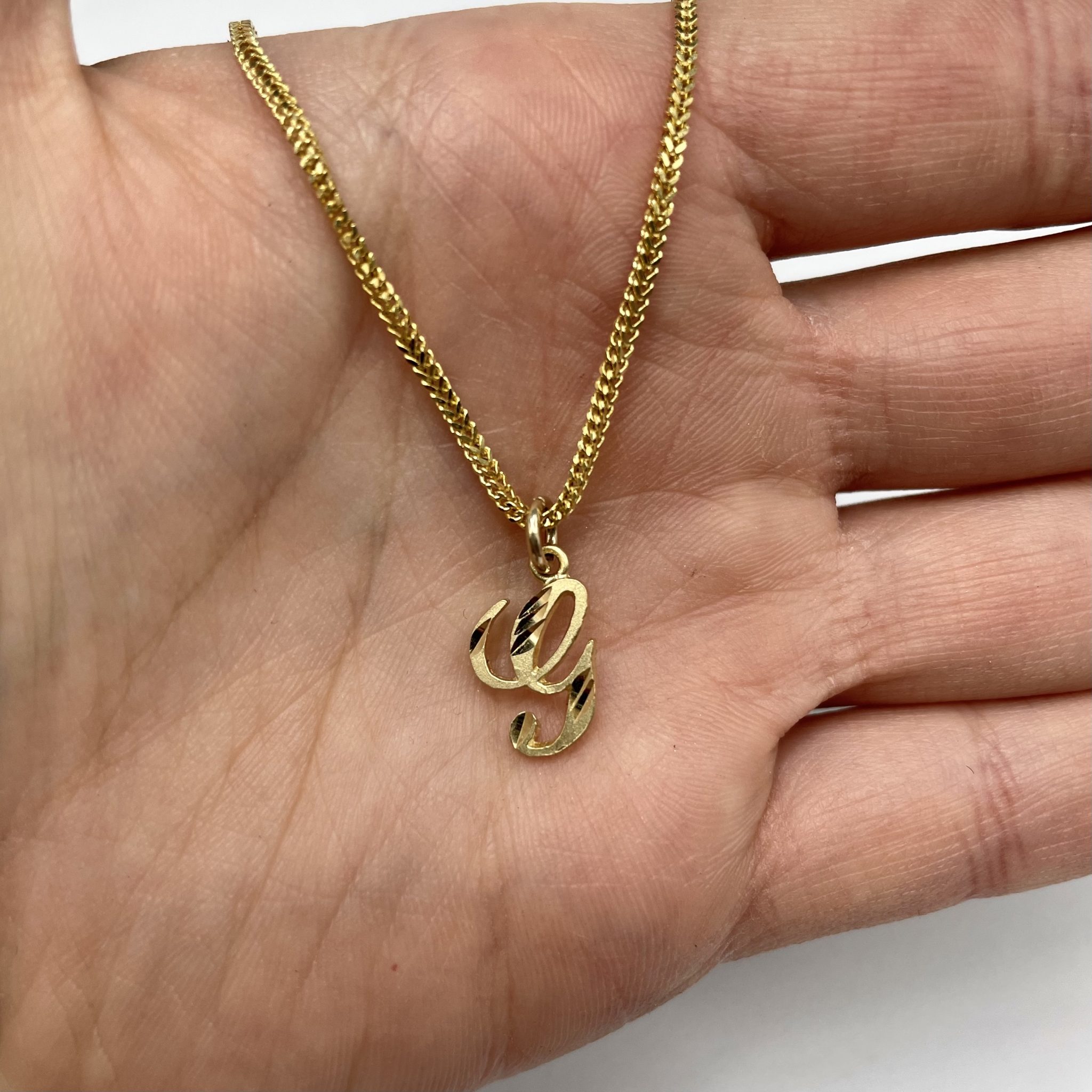 Letter G Handwriting - Pendant - Golden Hand Jewellery