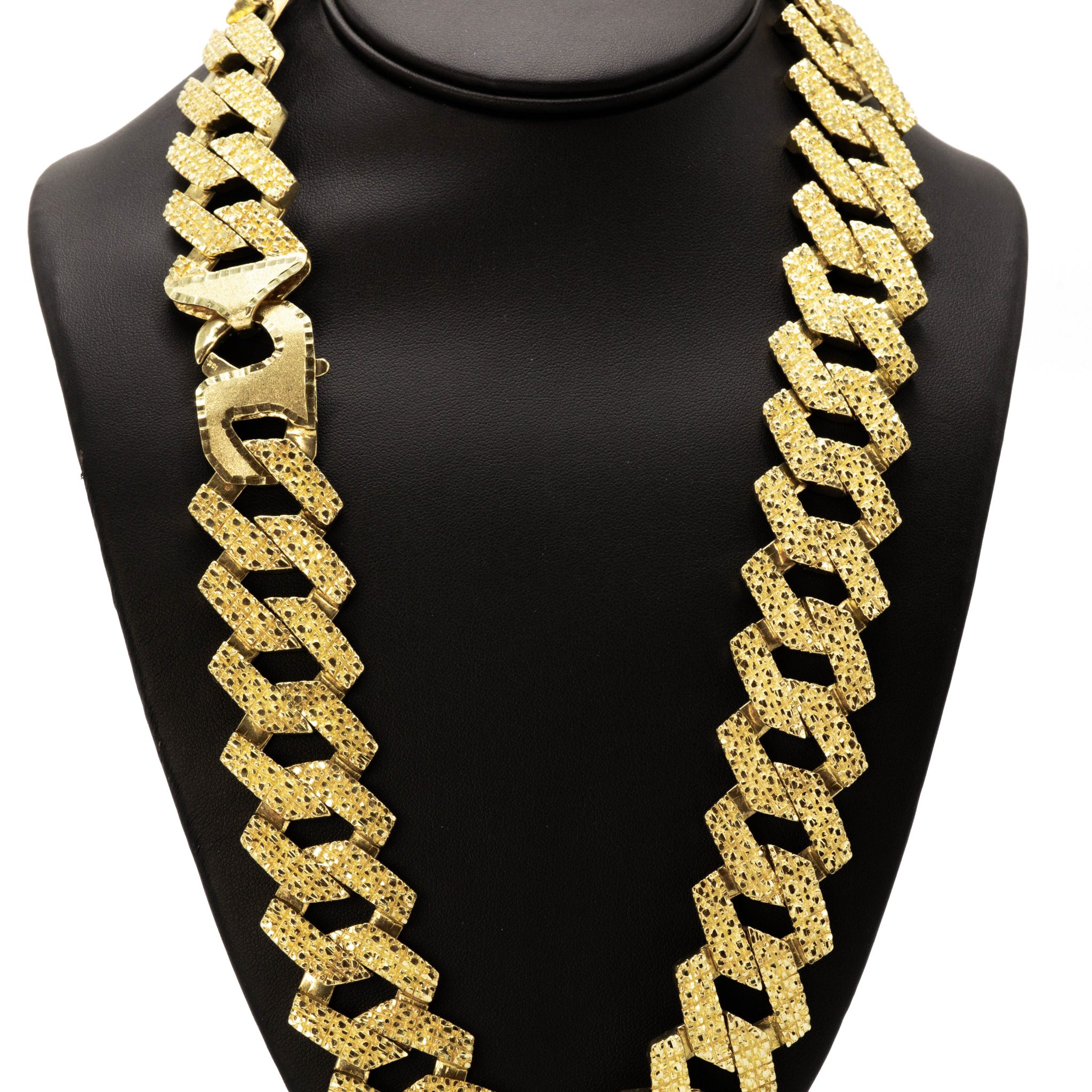 Big Ultra Diamond Cut Cuban 27.5mm 26" - Solid Chain - Golden Hand ...